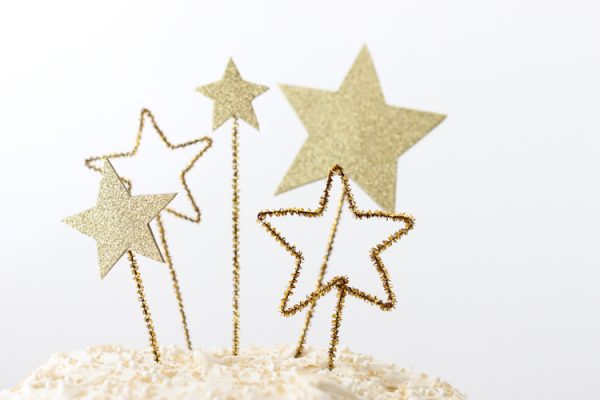Gold Star Cake Toppers (& Allergy Free Frosting)