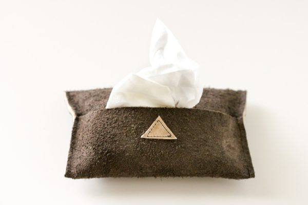 DIY Leather Travel Tissue Pouch TUTORIAL