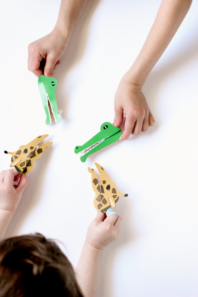 Clothespin Animal Puppets – Free Printable!