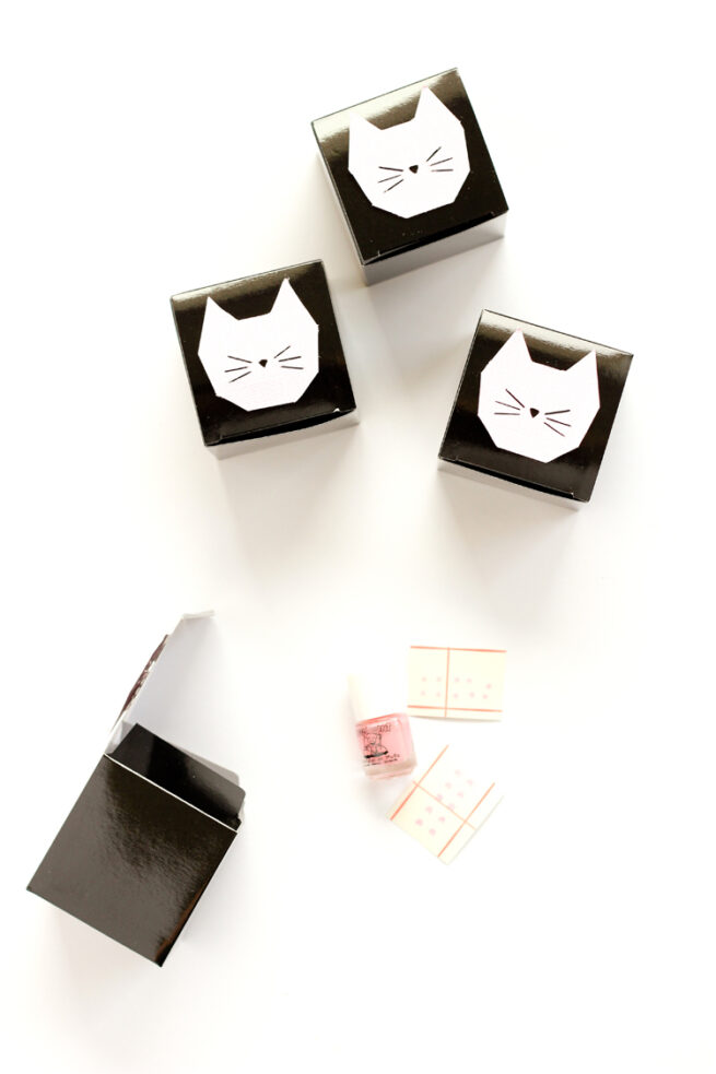 Kitty Cat Birthday Party + Free Printables!