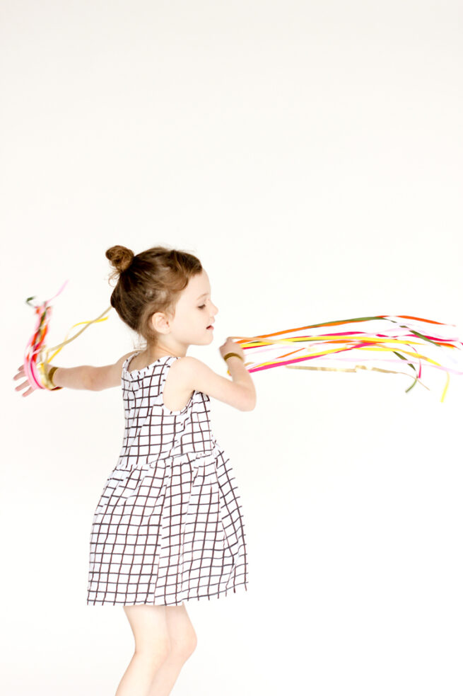 DIY Dancing Ribbon Rings