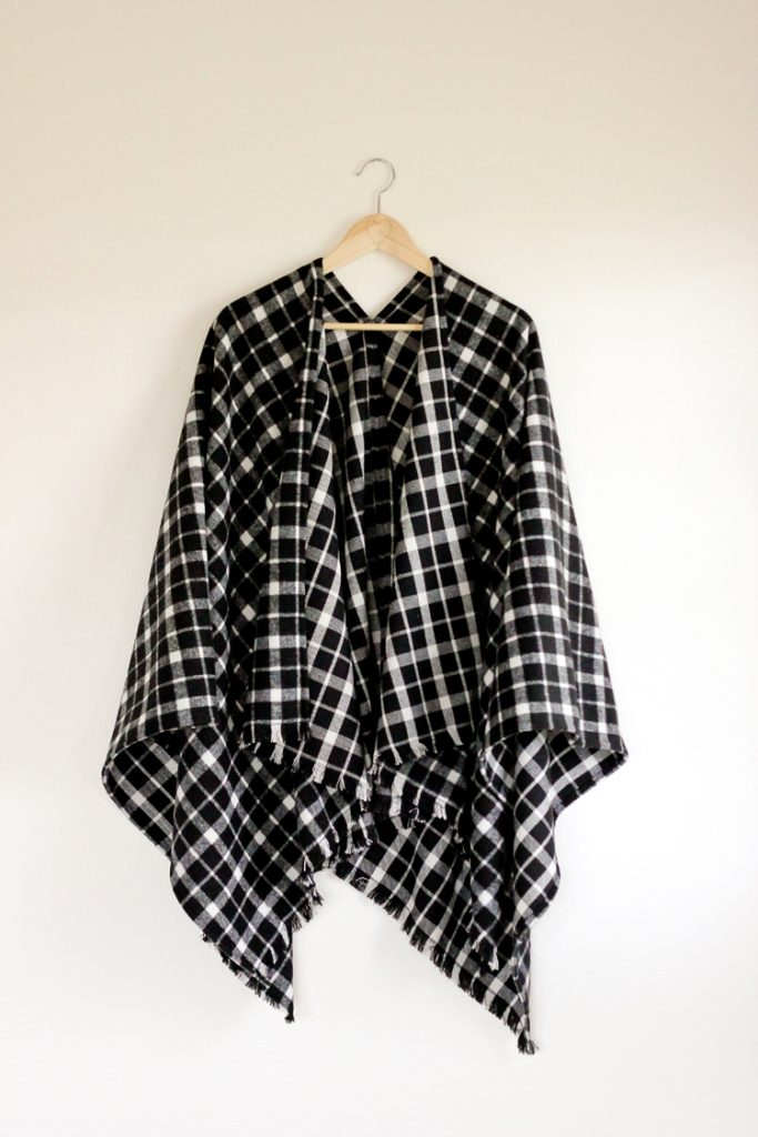 Easy Cape Scarf // sewing tutorial