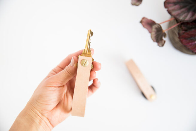 Leather Key Chain Strap DIY