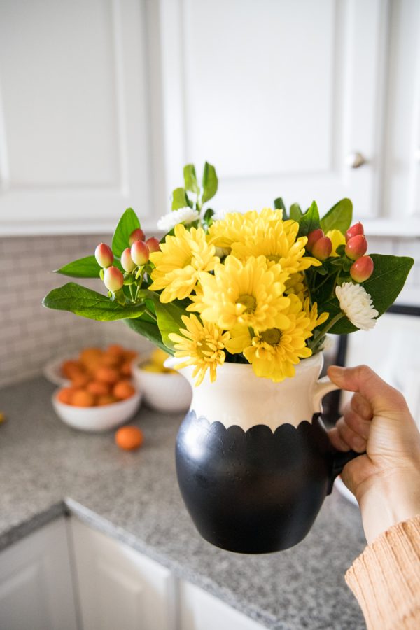 Painted Thrift Store Vases BEFORE & AFTER