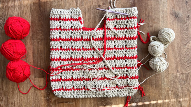 Windowpane Crochet Tote – Free Pattern and Tutorial