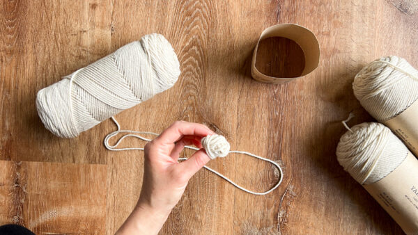 Windowpane Crochet Tote – Free Pattern and Tutorial