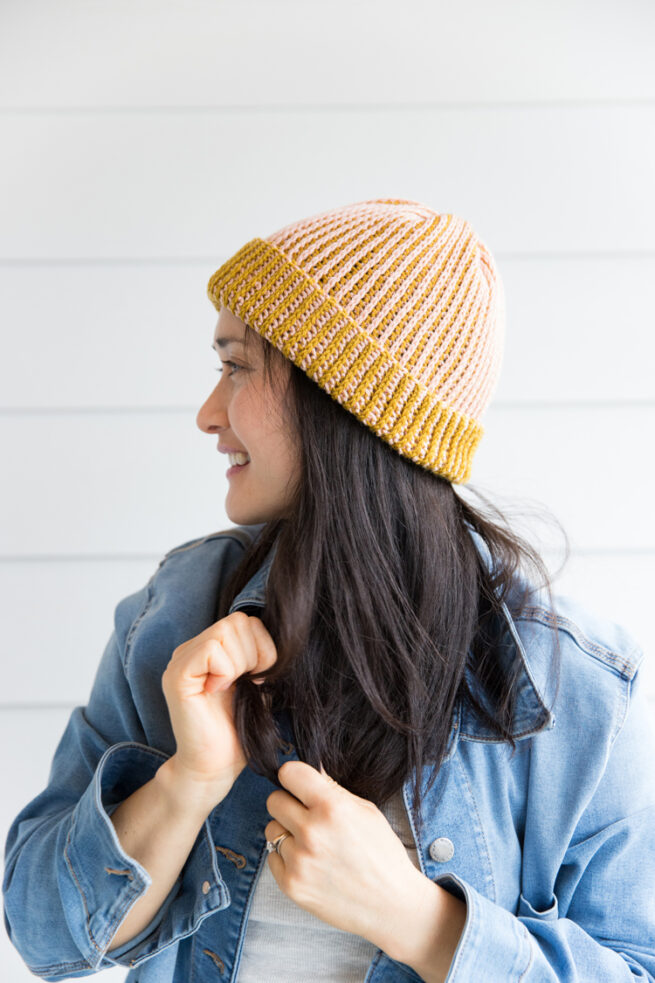 Two Tone Crochet Beanie – Free Pattern & Tutorial